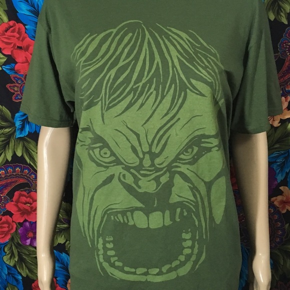 Loot Crate | Shirts | Mens Limited Edition Incredible Hulk Shirt Marvel ...